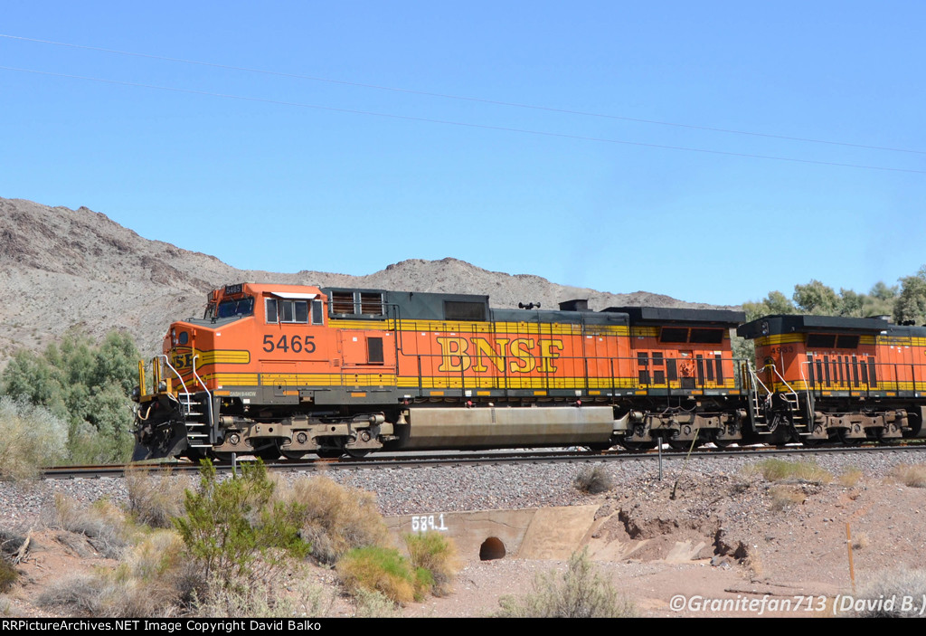 BNSF 5465